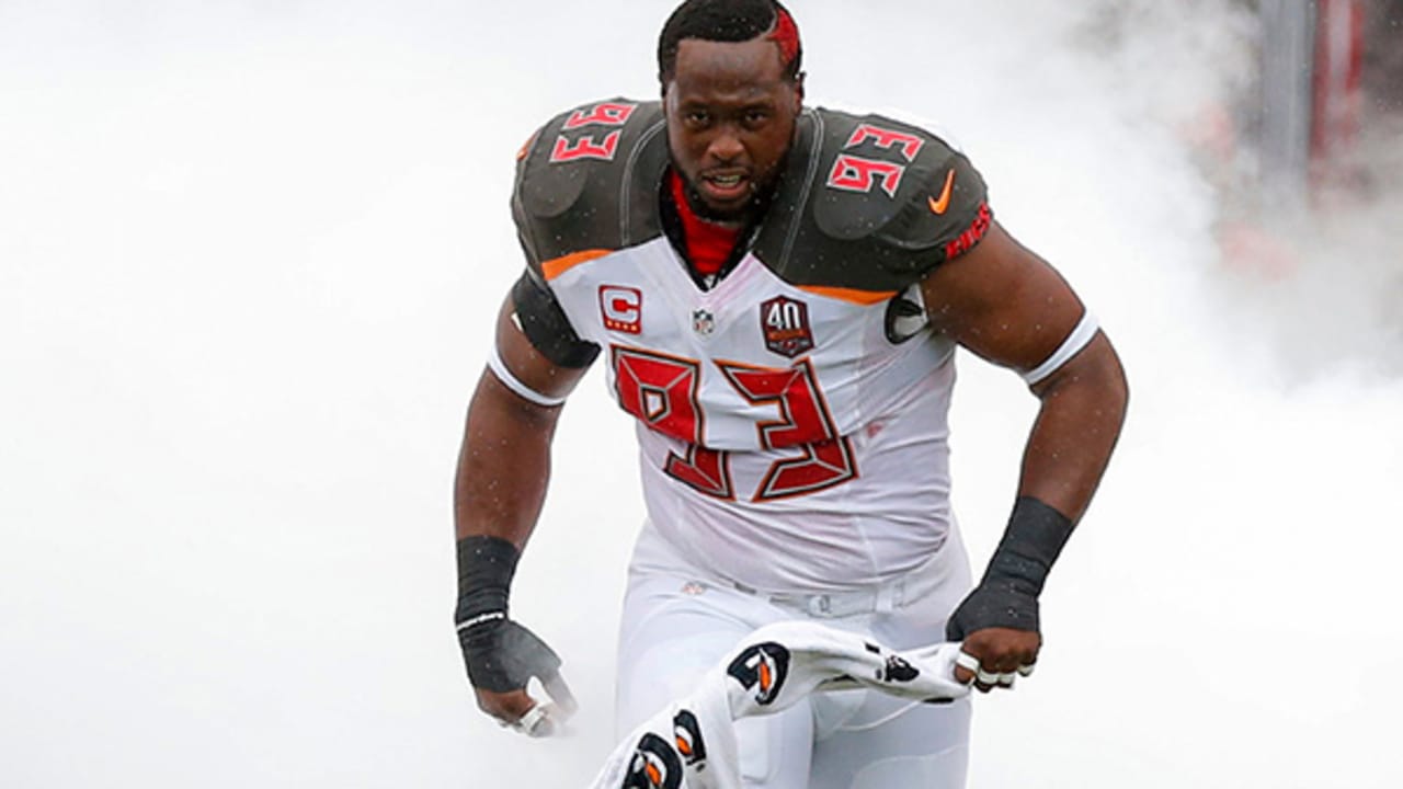 Bucs' Defense Ranked in NFL's Top 10