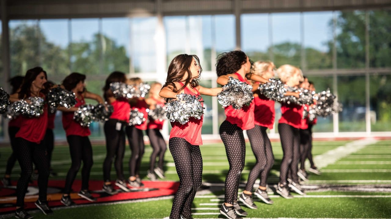 Photos: Cheerleader Practice, October 3