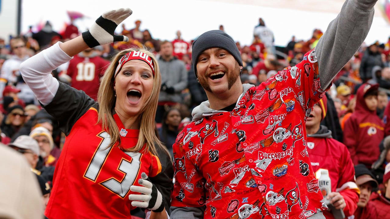 Bucs Fan Friday: Road Games