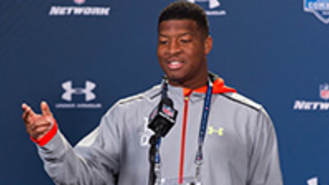 QBs Invited to NFL Scouting Combine