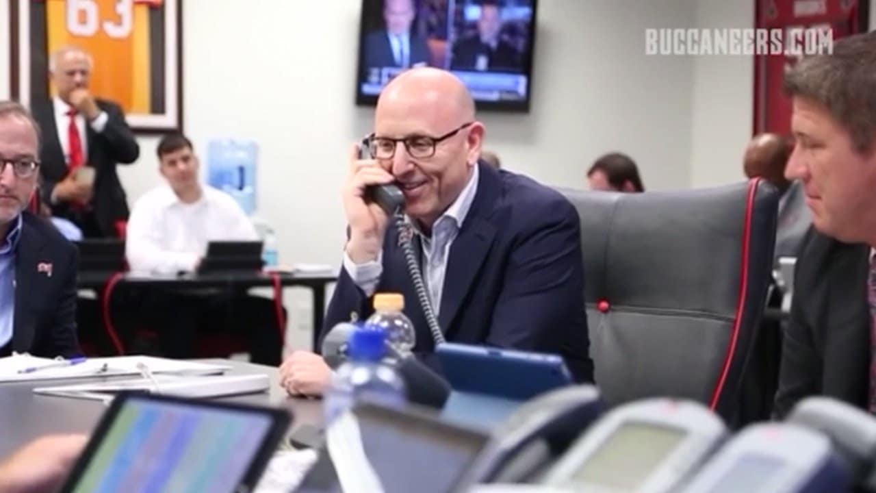 Bucs' First Phone Call with Winston