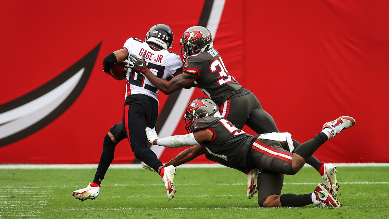 Best Photos from Falcons vs. Buccaneers | Week 17