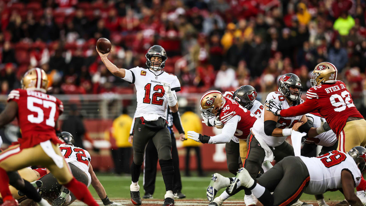 Best Photos From Bucs vs. 49ers | Week 14