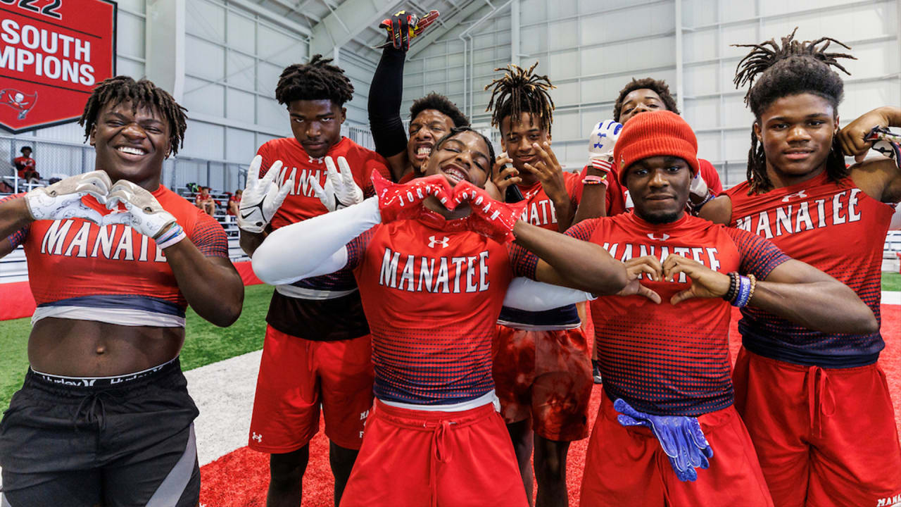 Bucs Host Second Annual Nike 11-On High School Football Event