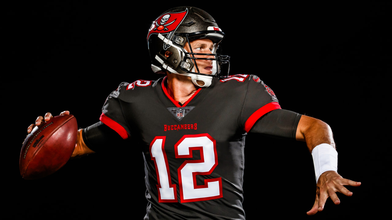 Tampa Bay Buccaneers offseason recap, signing Tom Brady and Rob Gronkowski