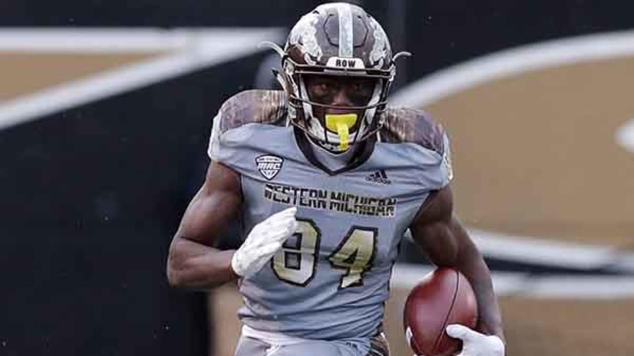 5 Things to Know About Corey Davis