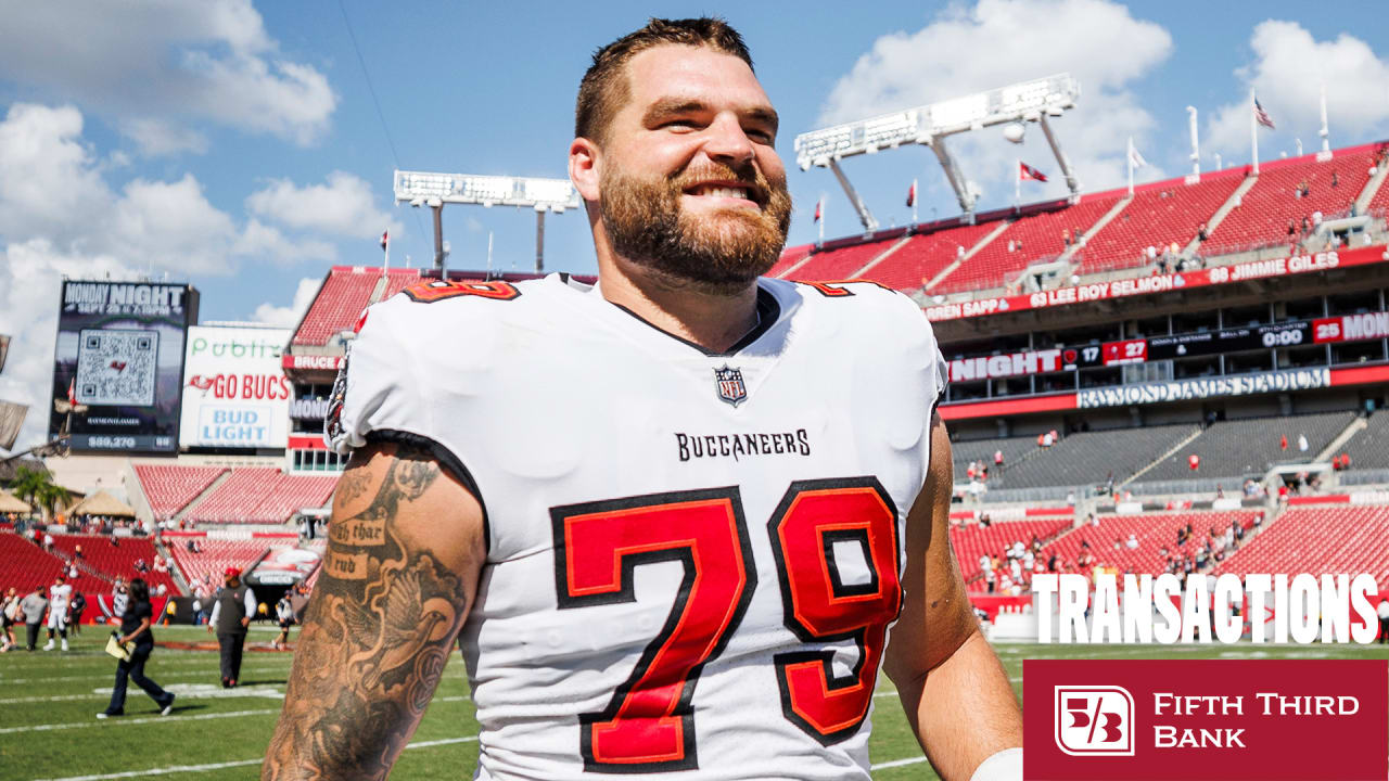 RB Chase Edmonds on IR, DT Pat O'Connor Back to Active Roster | Bucs ...