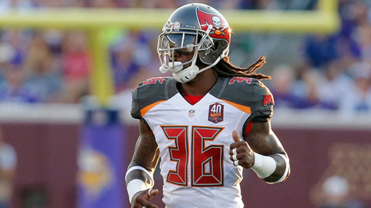 Bucs Waive Orie Lemon, D.J. Swearinger