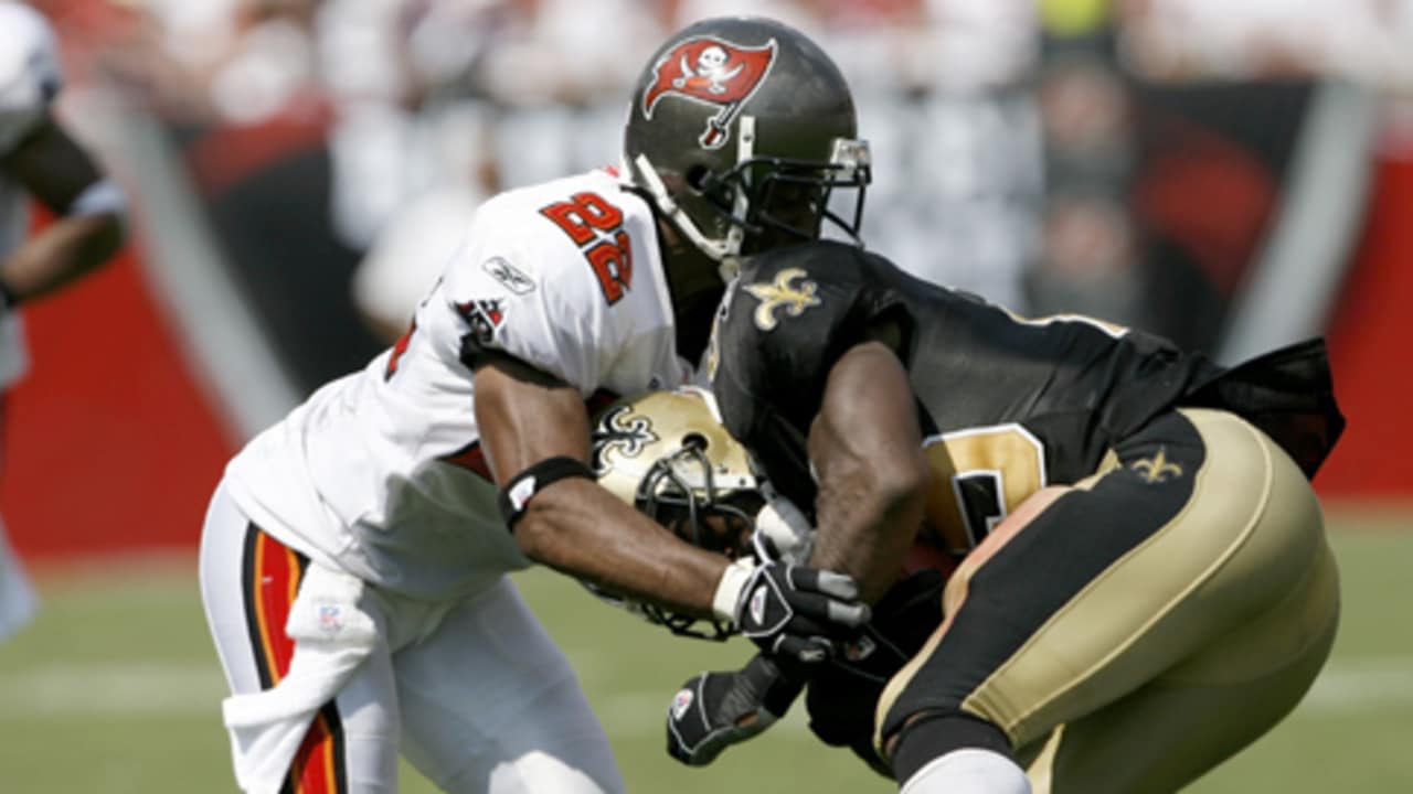 Bucs Bring Sammy Davis Back to the Pack