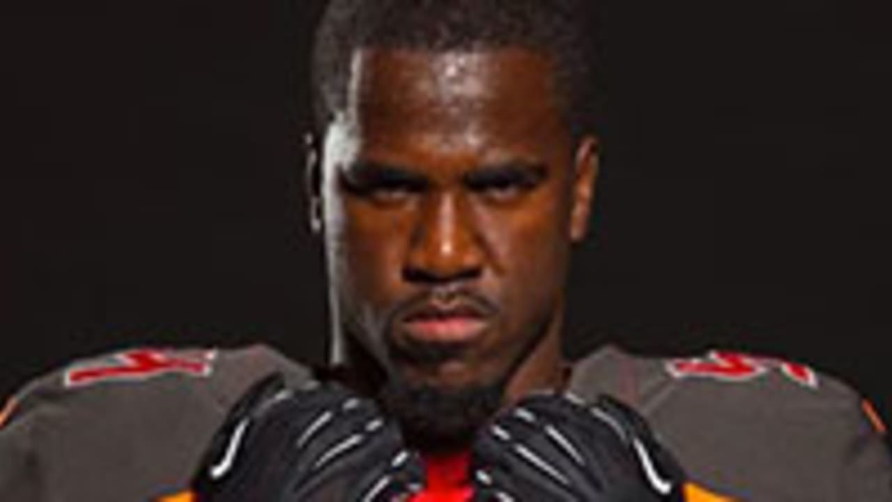 Bucs Lock In David Through 2020 Season