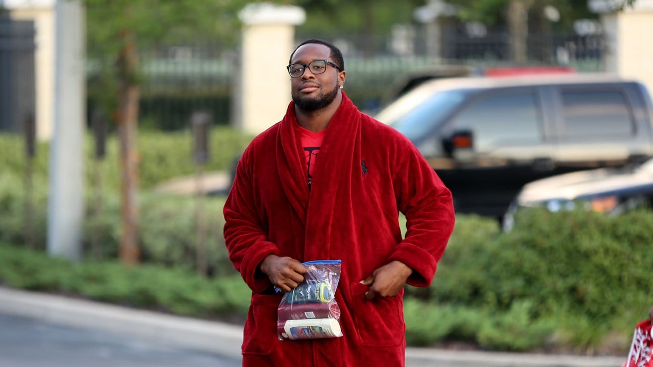 Photos: Players Arrive at One Buc