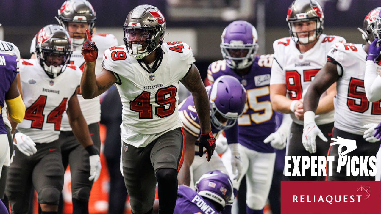 Experts Predict Who Will Win Between the Tampa Bay Buccaneers and Chicago Bears in Week 2 of the ...