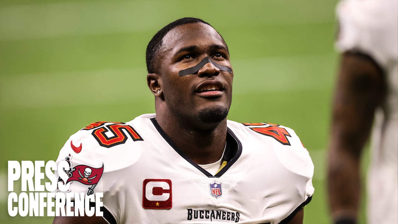 Interview: LB Devin White on Interception vs. Drew Brees, Win Over New ...