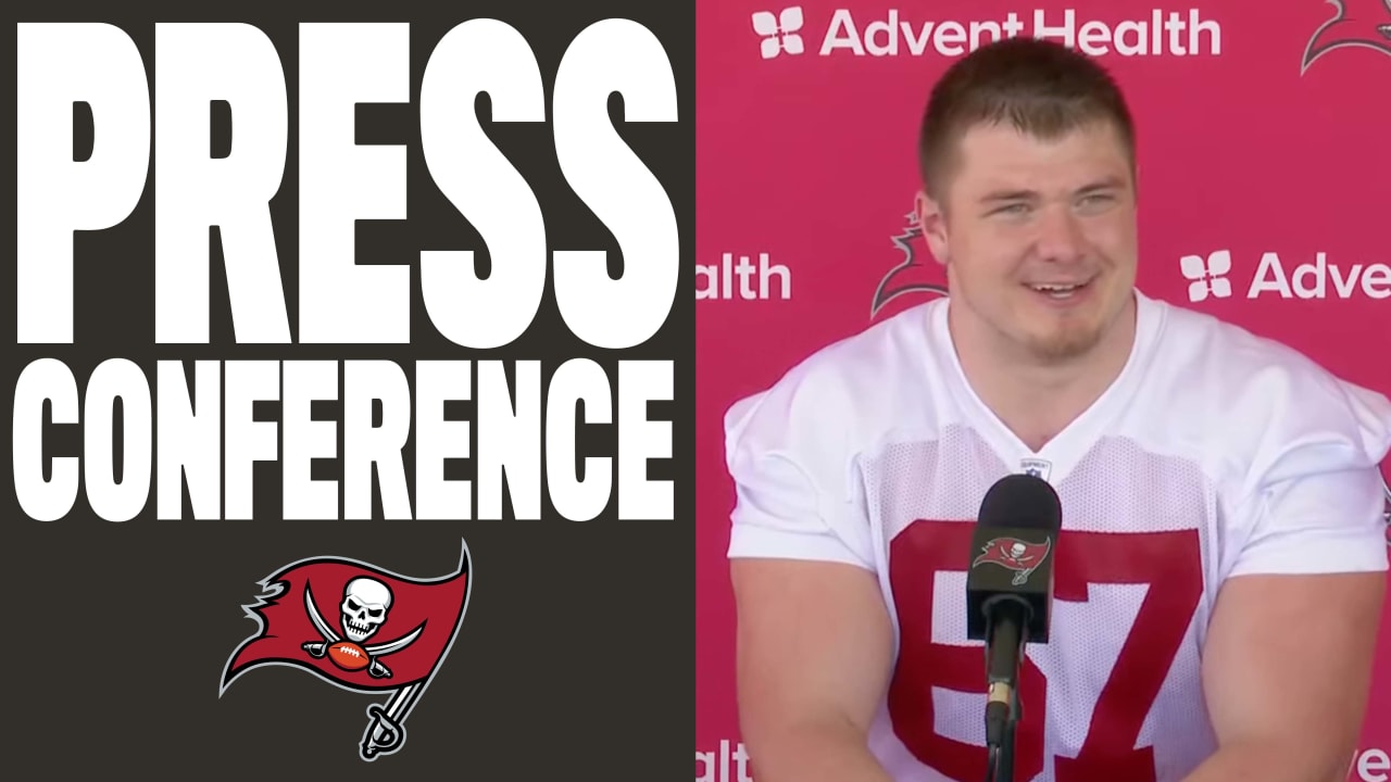 Luke Goedeke on Transition to Guard, Getting to Know Bucs Teammates ...