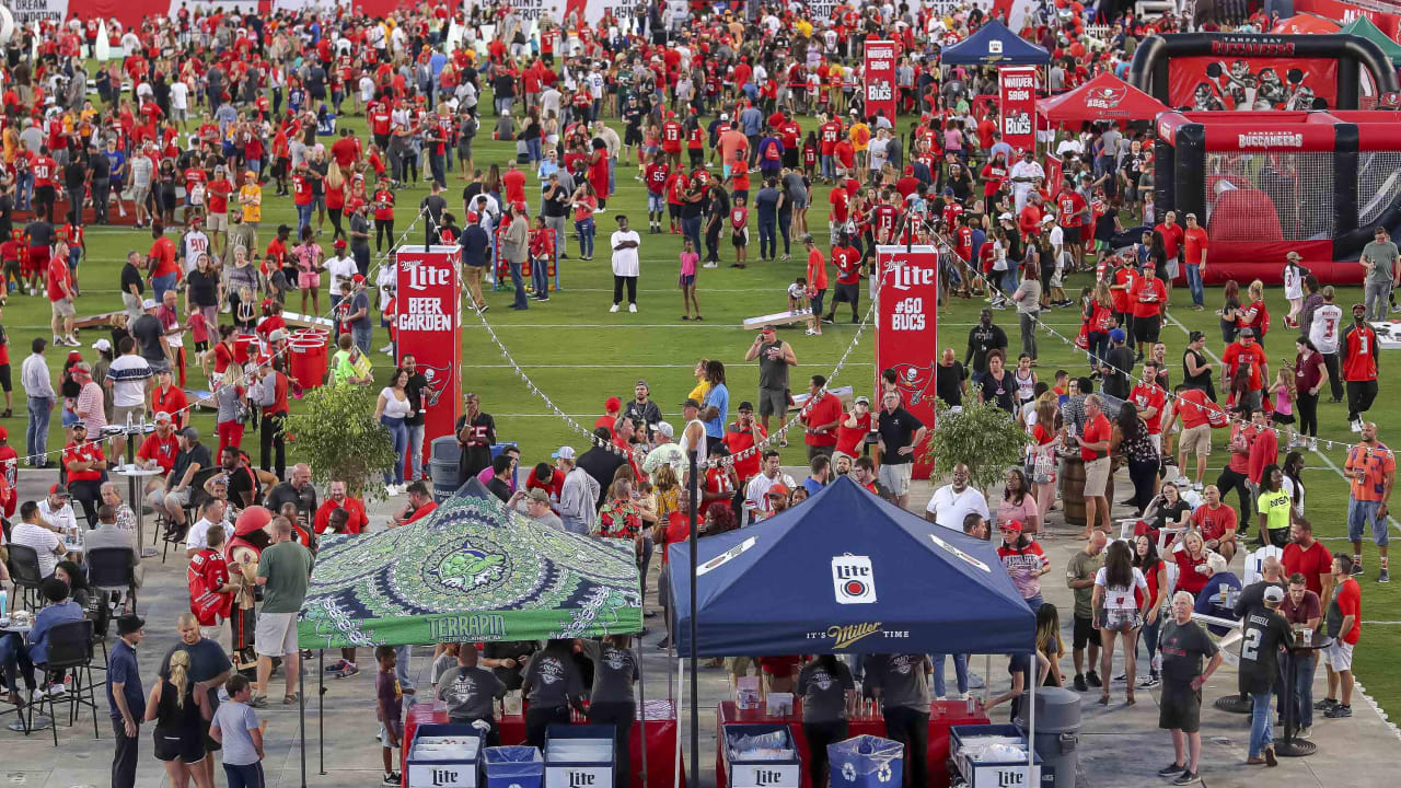 Best Photos From the Bucs 2019 Draft Party