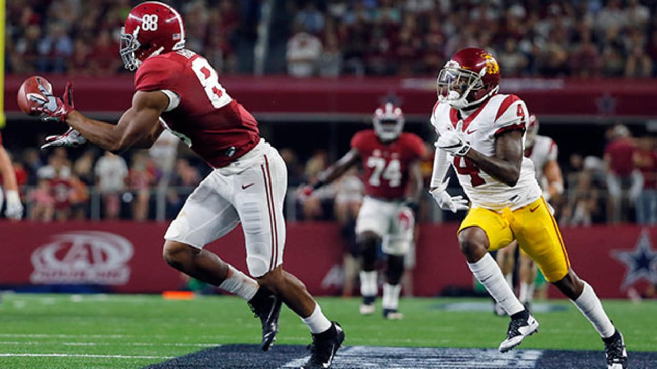 5 Things to Know About O.J. Howard