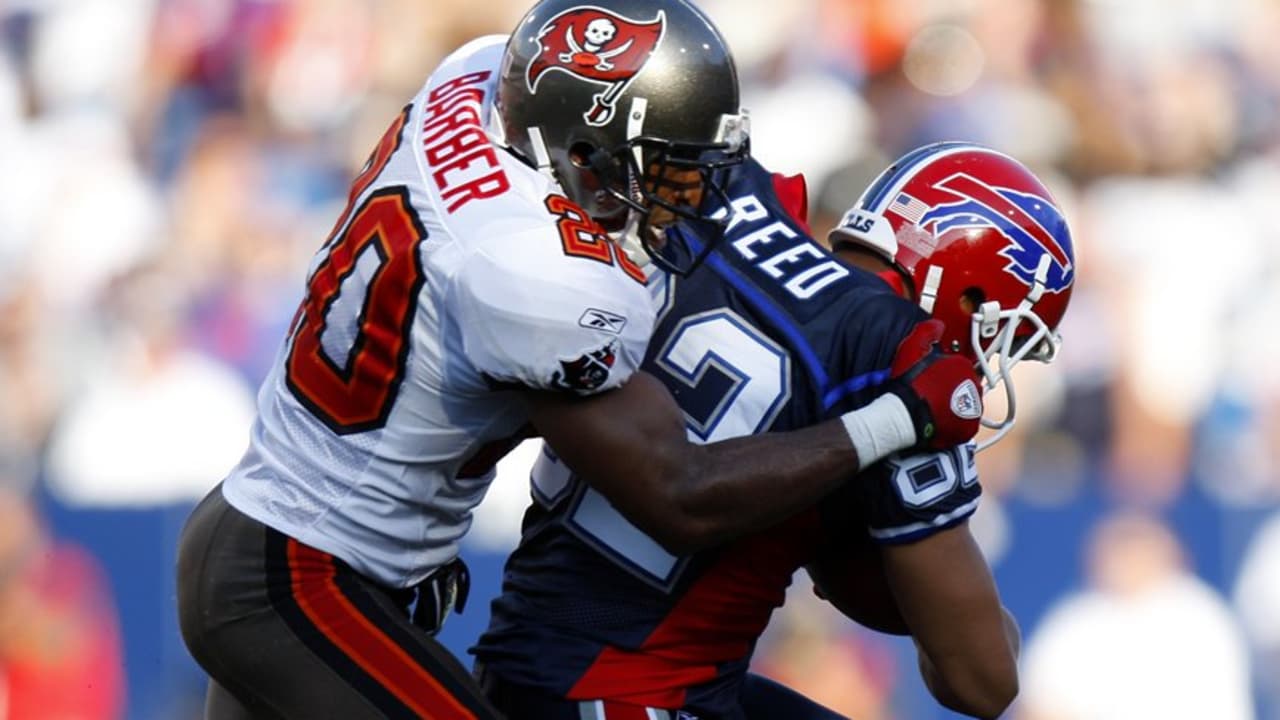 Photos: Top 5 Bucs by Career Tackles