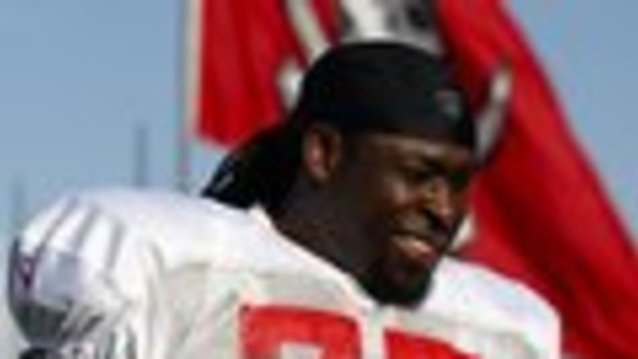 Joseph Joining NFL Stars on USO Tour