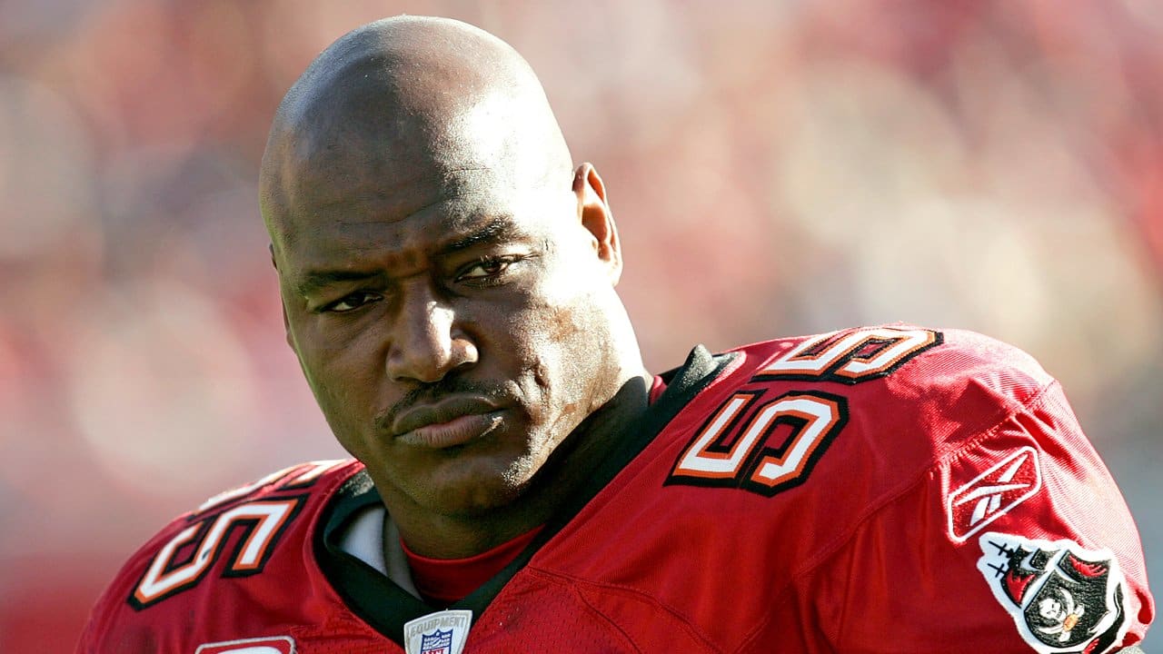 Photos: Top 10 Tacklers in Buccaneer History