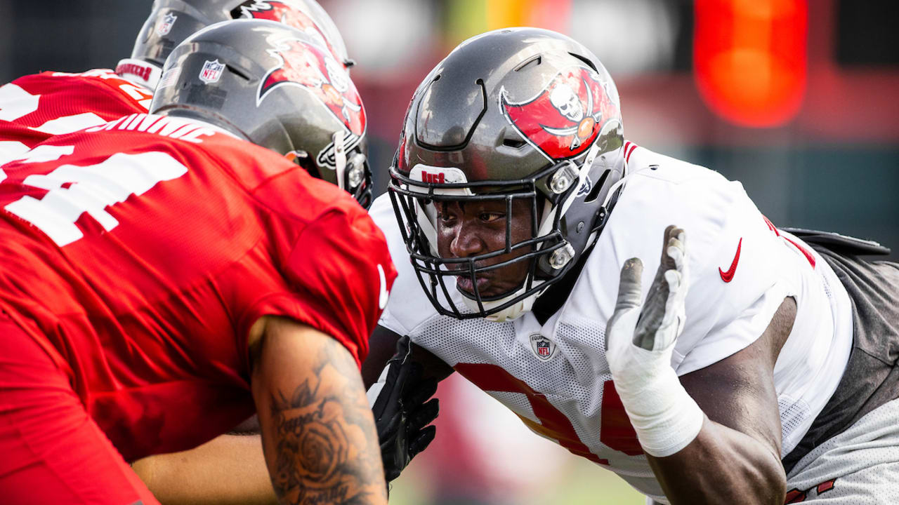 Top Pictures from Bucs Practice, Sept. 23 | Broncos Week
