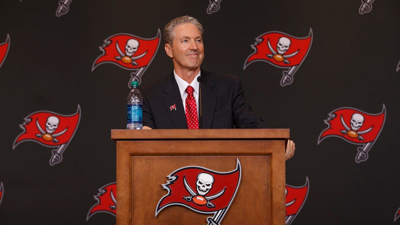 Photos: Dirk Koetter's Introductory Presser