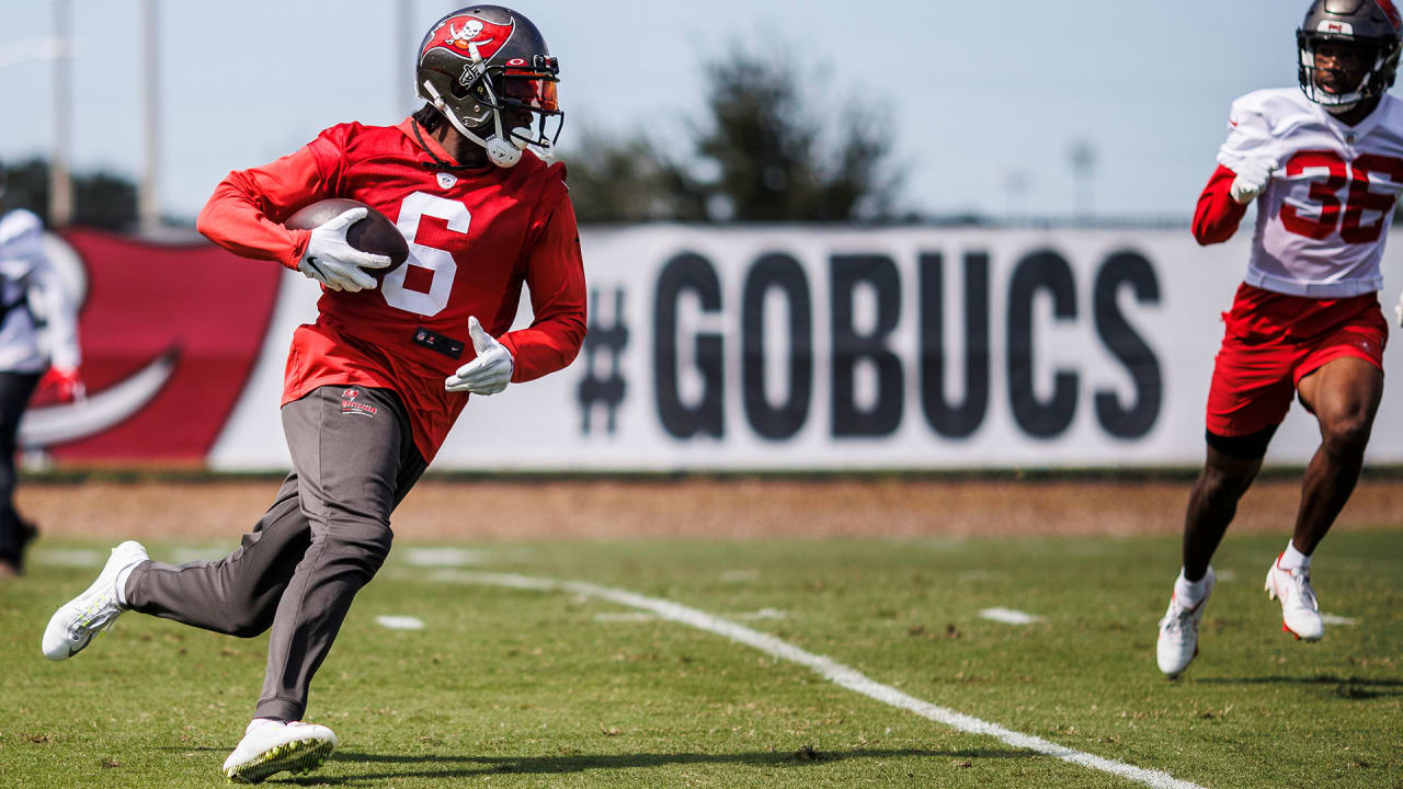 Bucs’ Release Week 12 Depth Chart: Julio Jones Taking Over Third ...