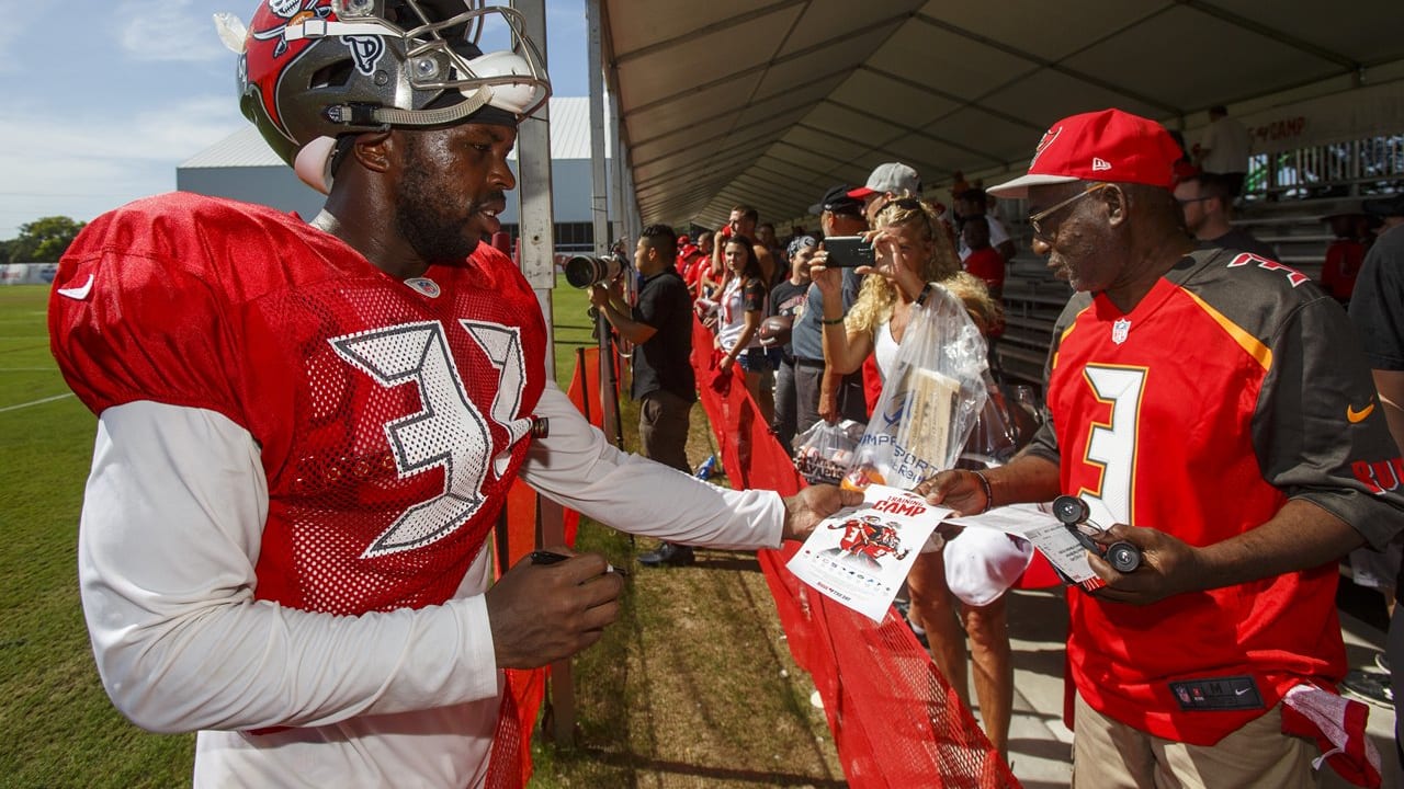 Photos: Fans at Training Camp, August 22