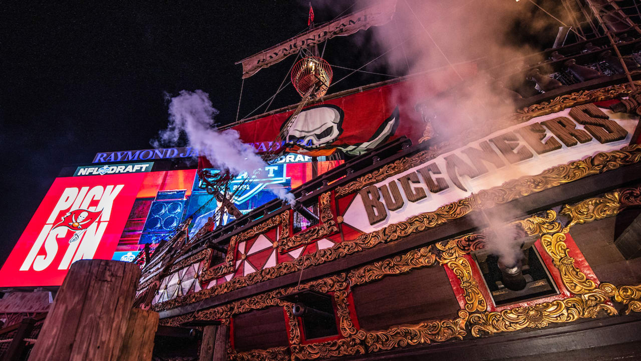 Photos of the 2021 Buccaneers Draft Celebration
