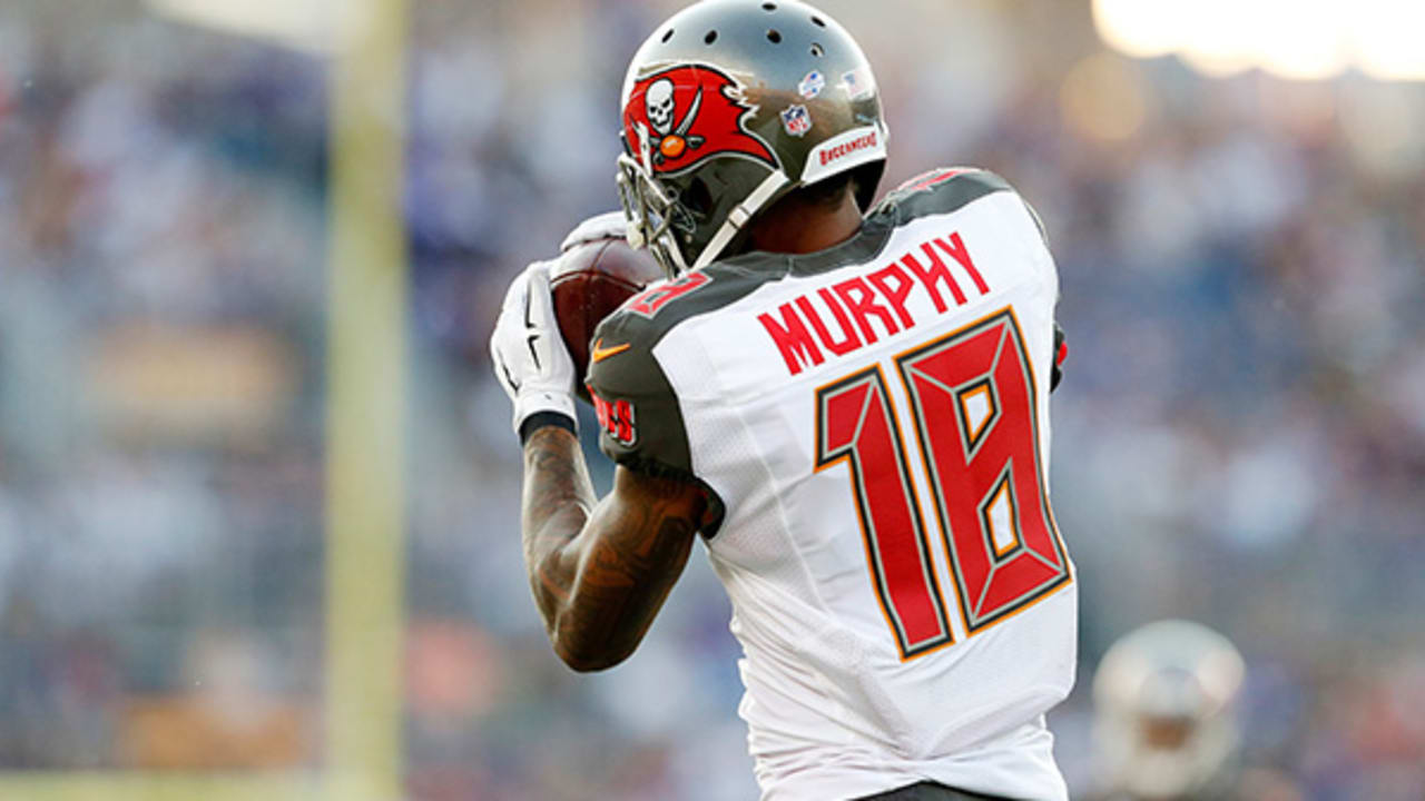 Louis Murphy Returns to the Field