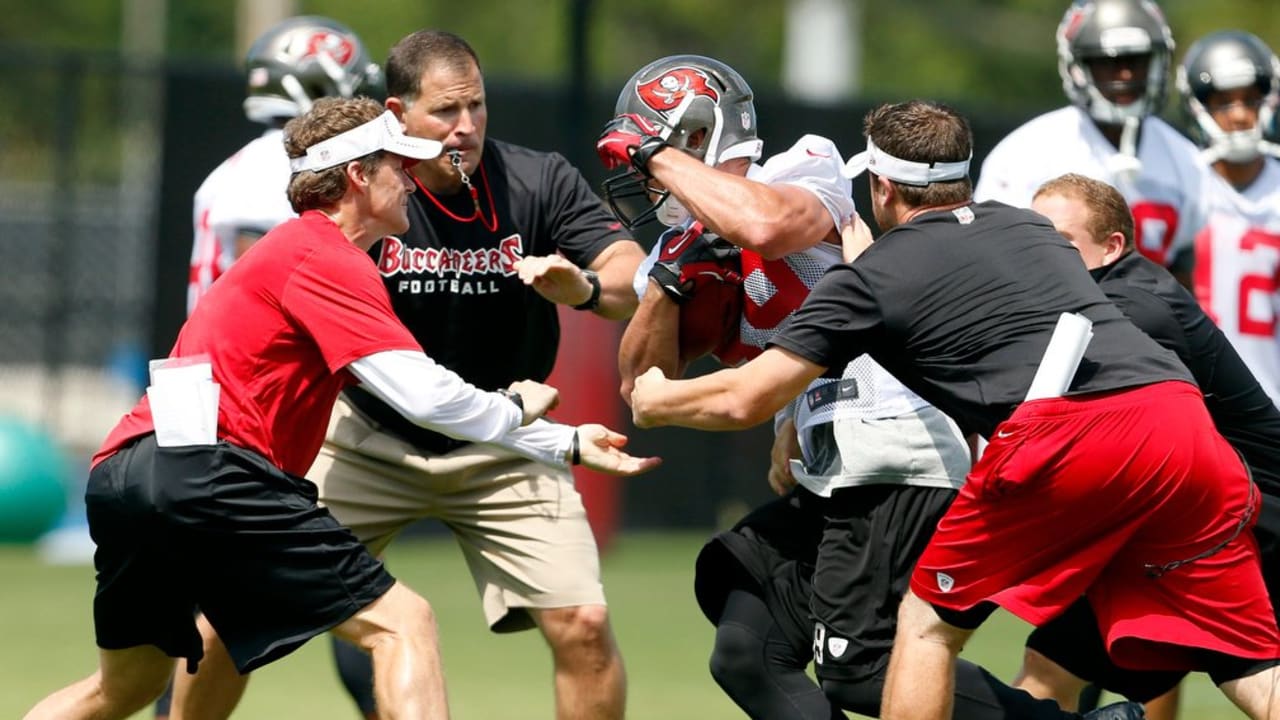 Photo Gallery: Ten Ways to Coach 'Em Up