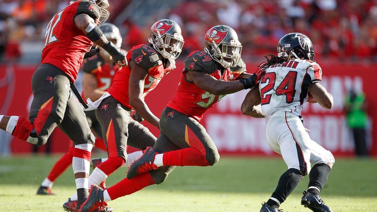 Photos: Best of the Buccaneers' Defense