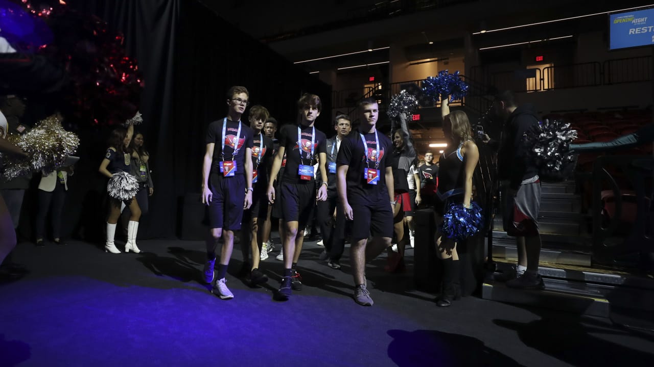 Play Football Opening Night at the 2019 NFL Flag National Championships ...