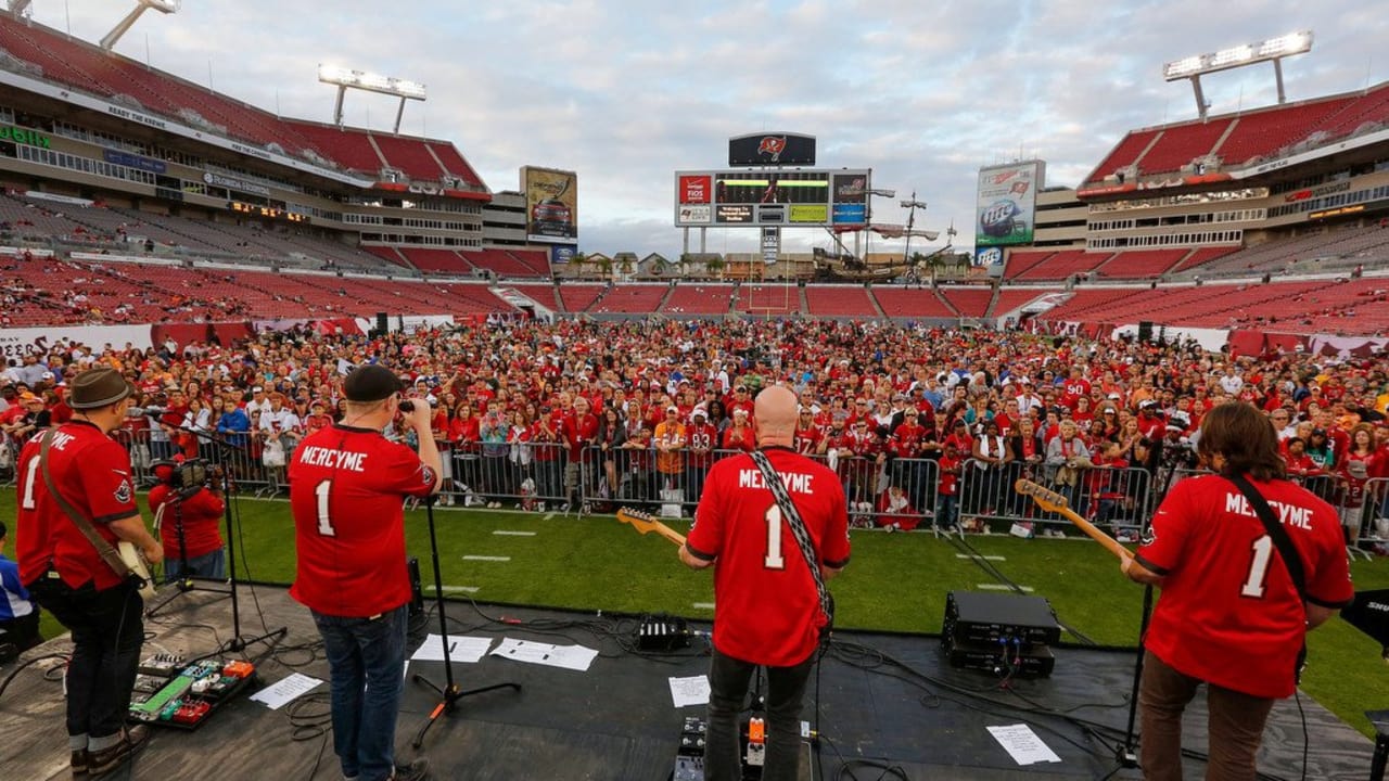 Photos: MercyMe Post Game Concert