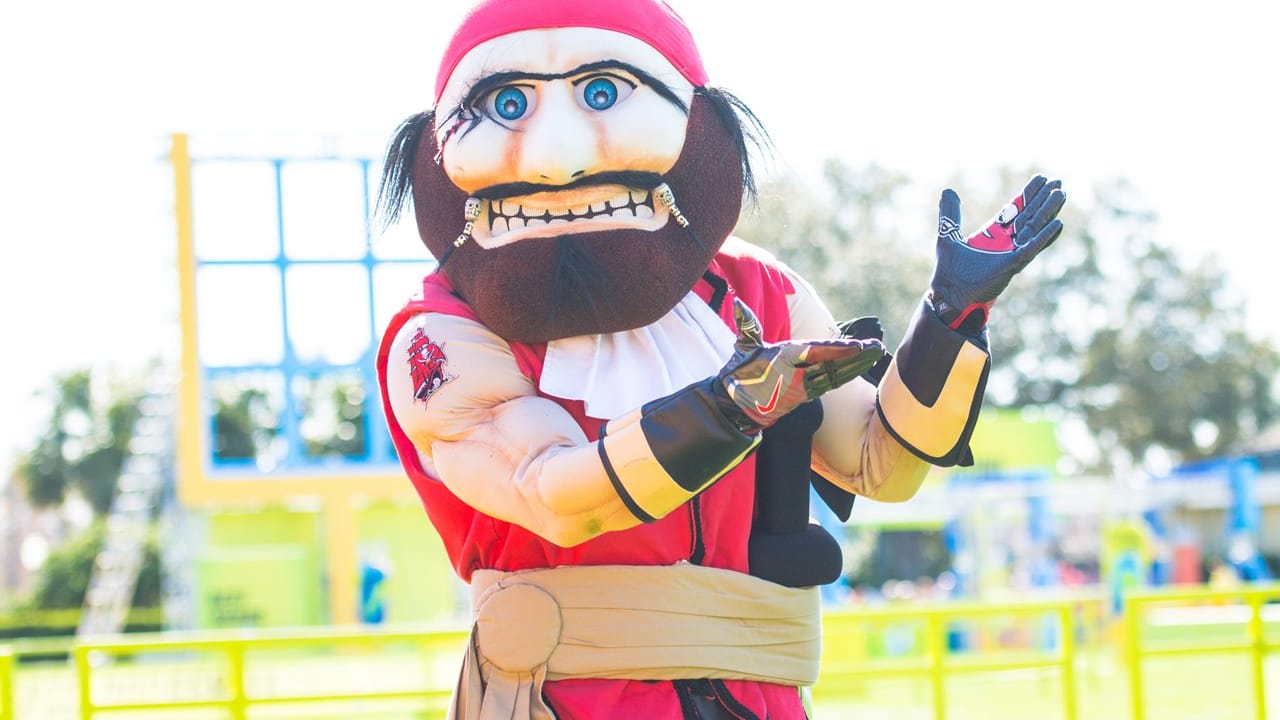 Photos: Captain Fear at the Pro Bowl