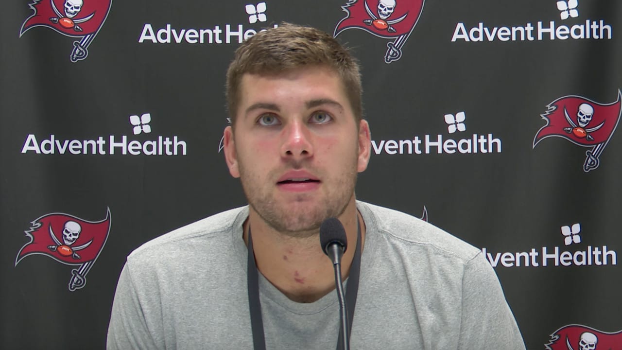 Outside Linebacker Anthony Nelson discusses learning from Shaq Barrett ...