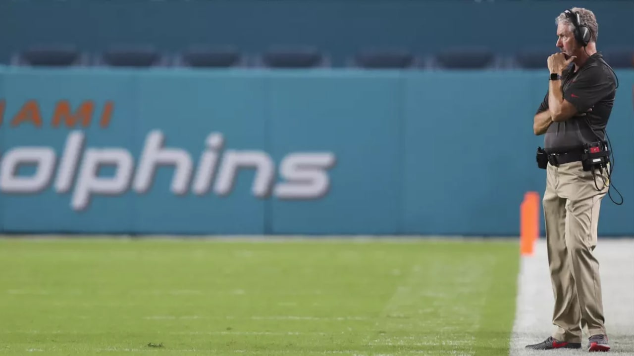 Alan Cross Among Those Who Helped Themselves Thursday