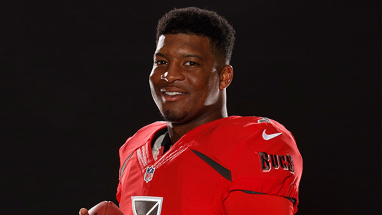 Fans React to Bucs' Color Rush Uniforms