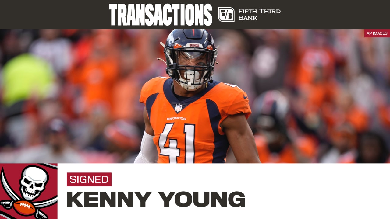 Bucs Sign LB Kenny Young to Final Practice Squad Spot