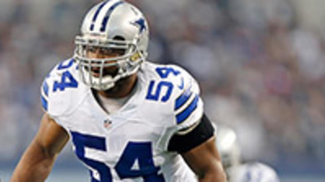 Bucs Land Carter to Strengthen LB Corps