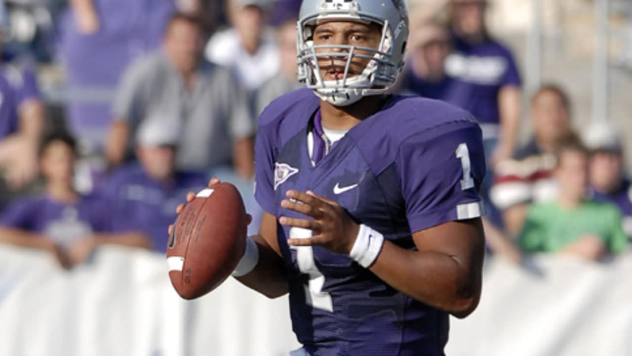 Franchise Changer: Bucs Draft QB Josh Freeman