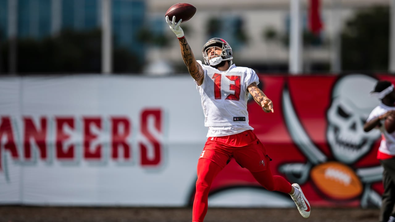 Top Photos from Bucs Practice, Oct. 2