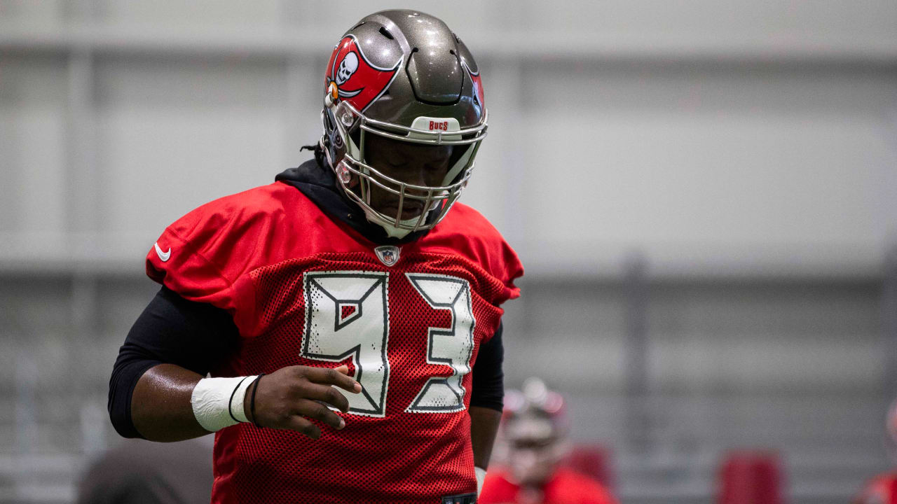 Bucs’ Gerald McCoy Assumes Mentor Role with Rookie Mentality