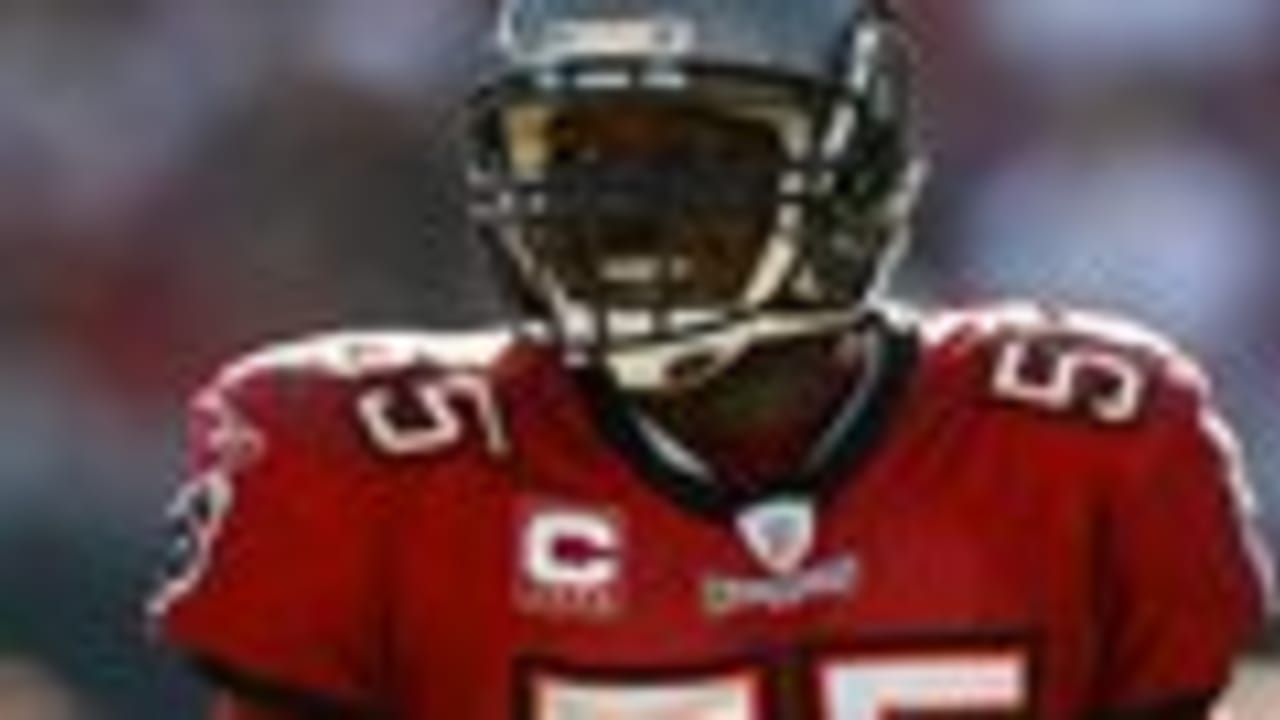 Brooks to Announce Bucs' 2nd-Round Pick