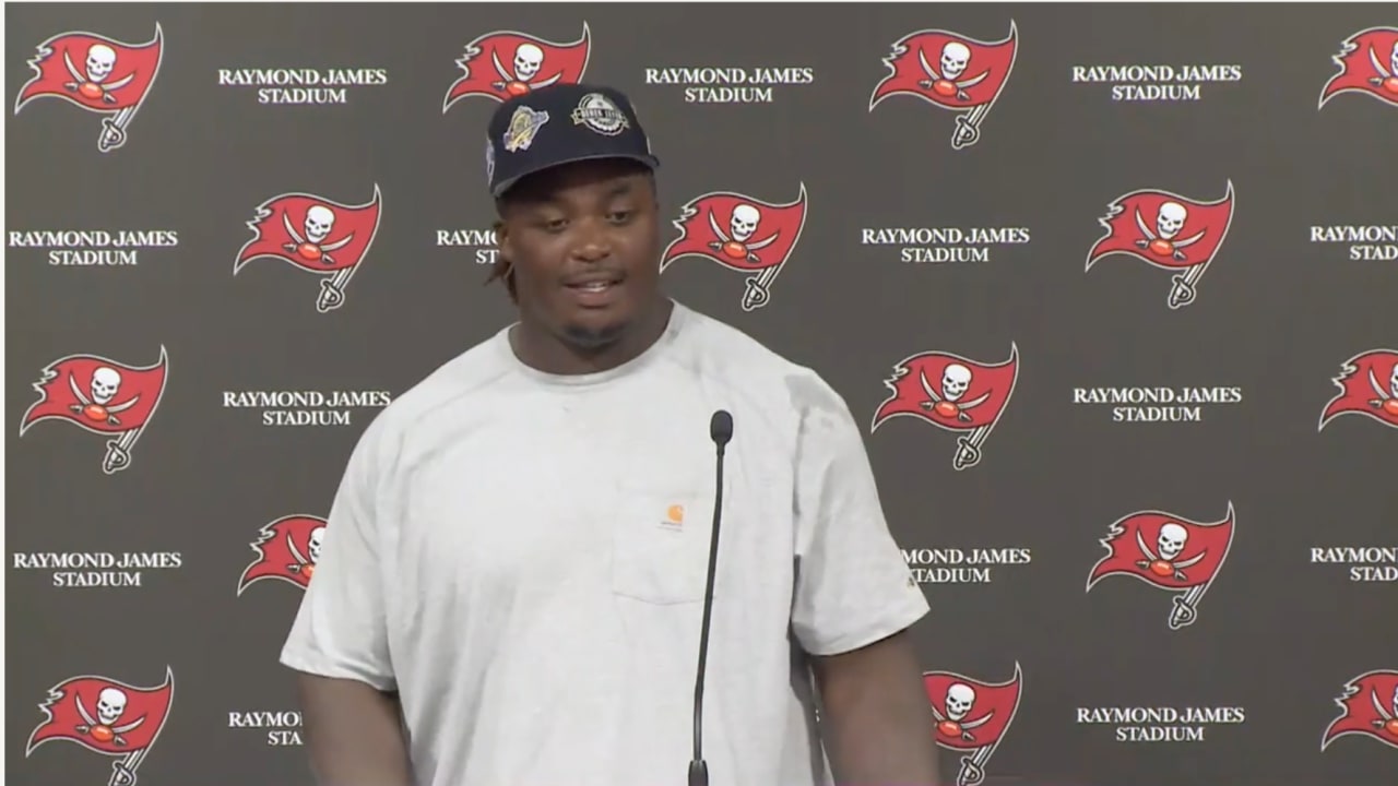 Khalil Davis on Special Teams Role, Defensive Line Chemistry | Press ...