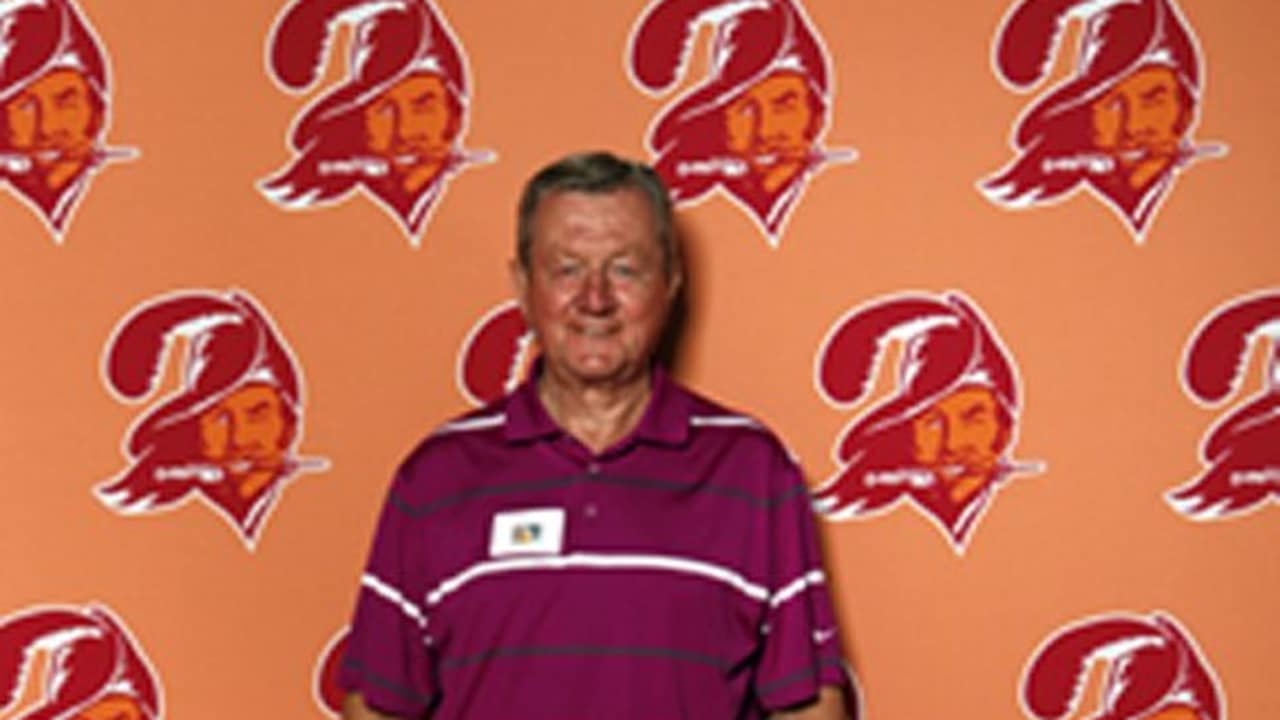 Alumni Throwback Reception