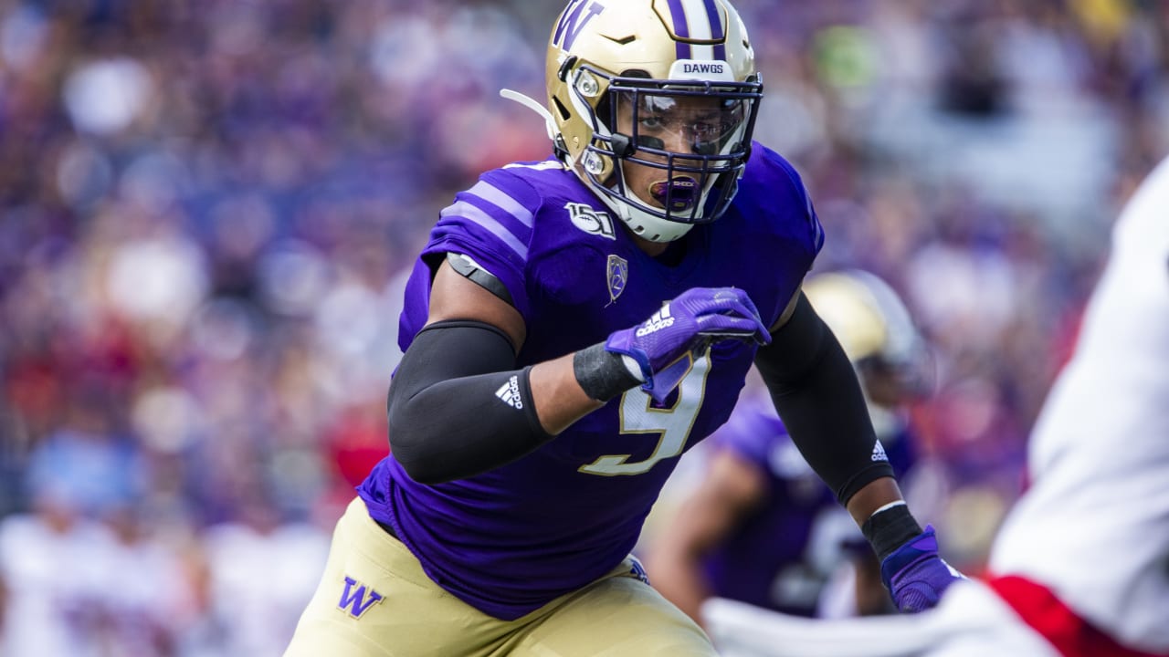 Highlight: Outside Linebacker Joe Tryon Drafted by Buccaneers in First ...