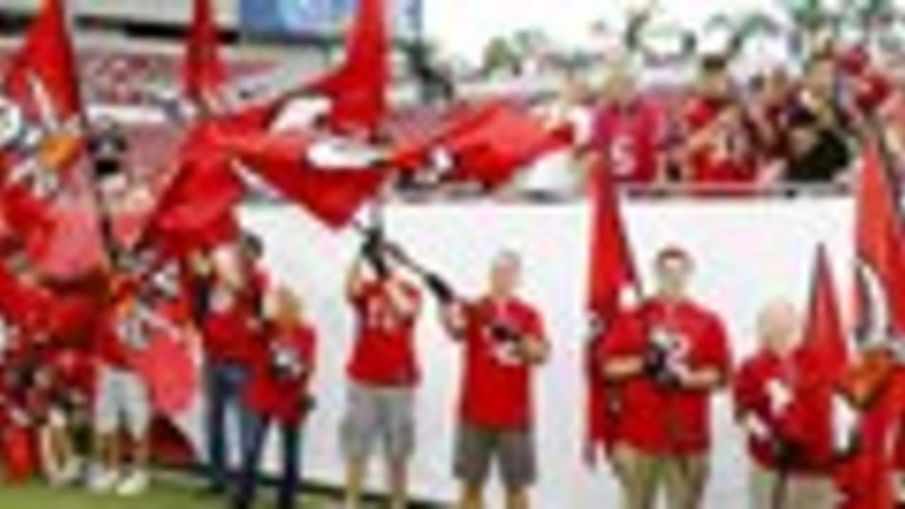 Fans Get "Back to Football" with Buccaneers