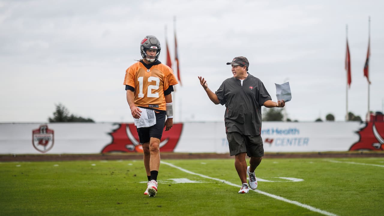 Photos from Bucs Practice, Nov. 18 - New York Giants Week