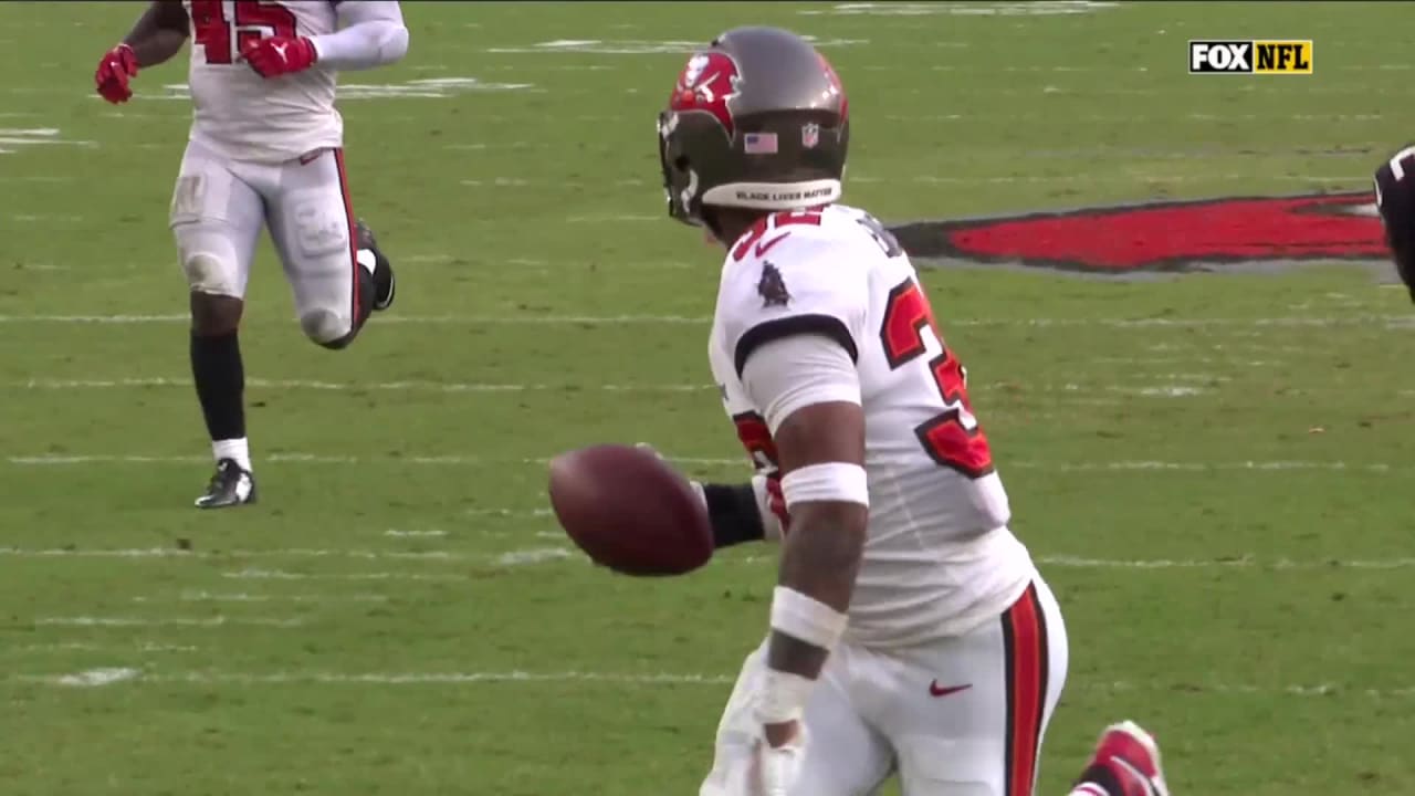 HIGHLIGHT: Edwards Interception Return TD x2 vs. Falcons