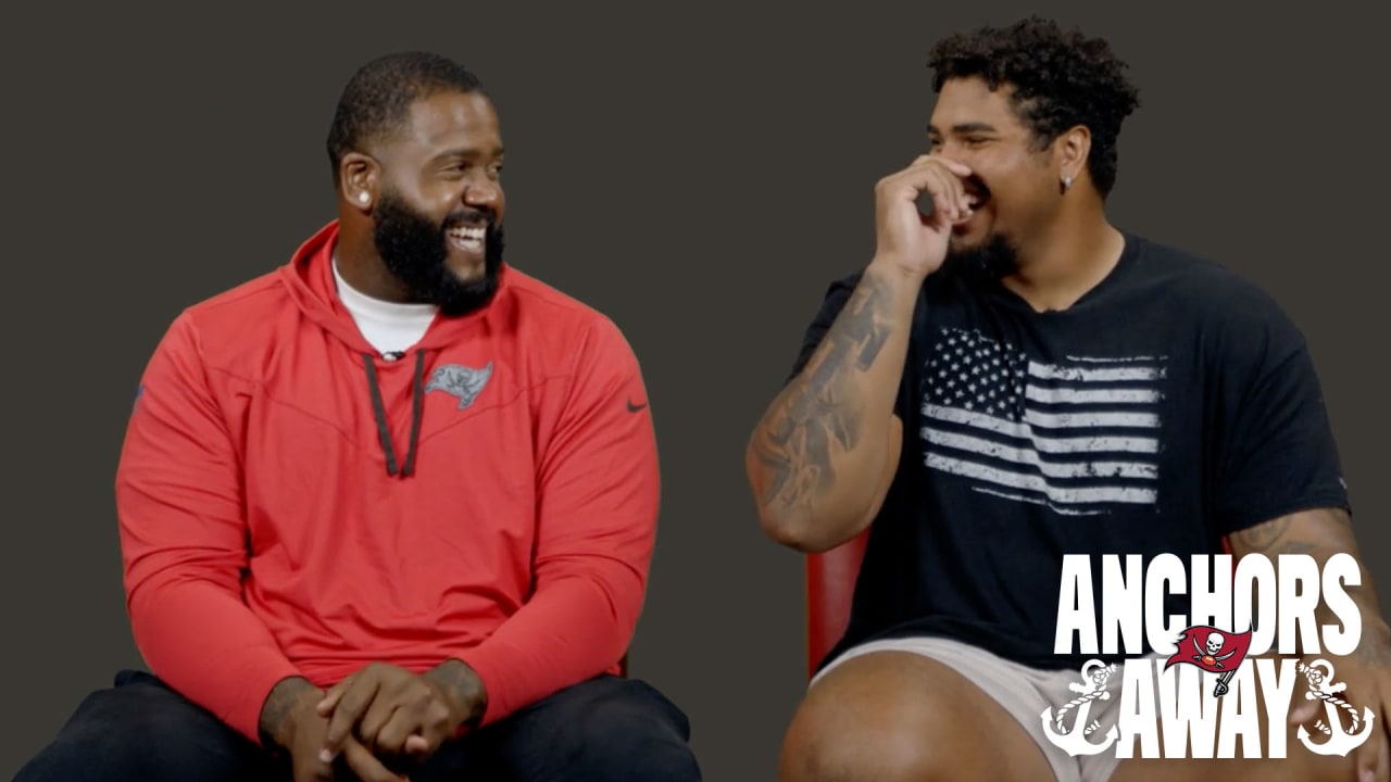 Donovan Smith and Tristan Wirfs Decide the Best Dressed on the Team ...